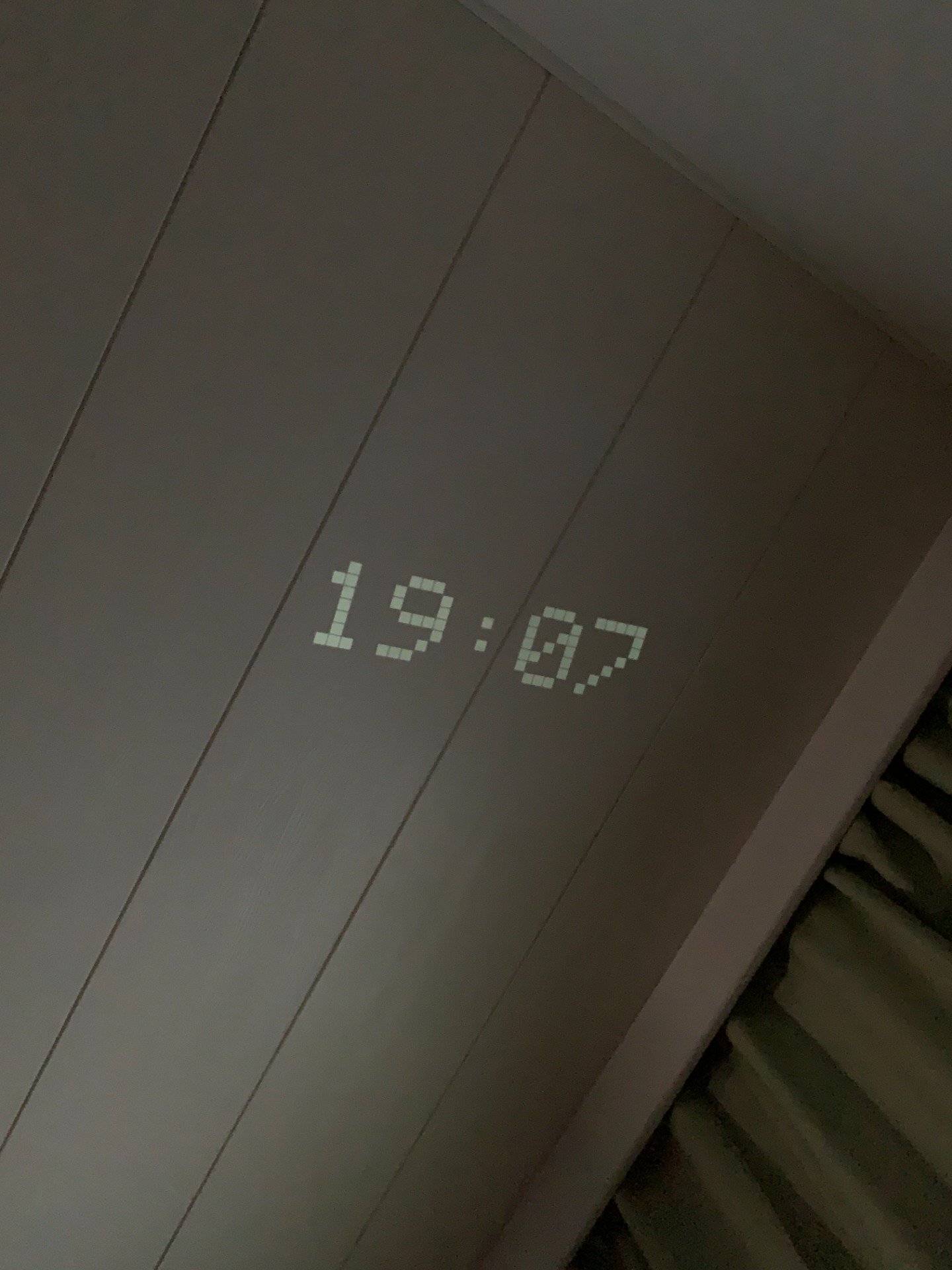 DIY arduino projection clock